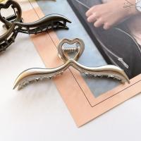China Matte Black Large Shark Hair Claw Clip 11.5cm Alloy Metal Hair Claw for Women 36g for sale