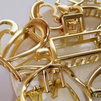 China Decorative Alloy Hair Claw Clip Set 4.5cm for Thick Curly Hair Geometric Design for sale