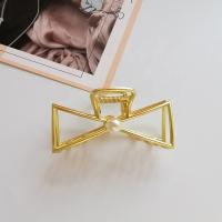 China Large Alloy Metal Shark Hair Claw Clip 9x5.5x5cm for Women Girls Thick Hair for sale