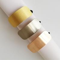 China Geometric Alloy Hair Ties Elastic Ponytail Bands for Women 5.5x2.7cm for sale