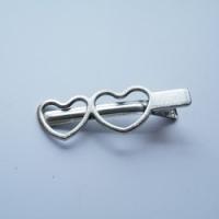 China Gold Metal Duckbill Hair Clip 8x2.7cm Alloy Heart Hair Pin for Women Girls for sale