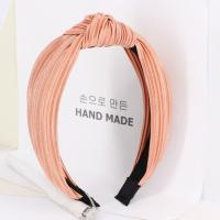 China Non Slip Knotted Cloth Headband for Women Girls 7cm Wide Fashion Hair Accessory for sale