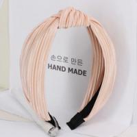 China Non Slip Knotted Cloth Headband for Women Girls 7cm Wide Fashion Hair Accessory for sale