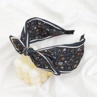 China Handmade Printed Fabric Hair Band 7cm Wide Non Slip Women Headband for Daily Wear for sale