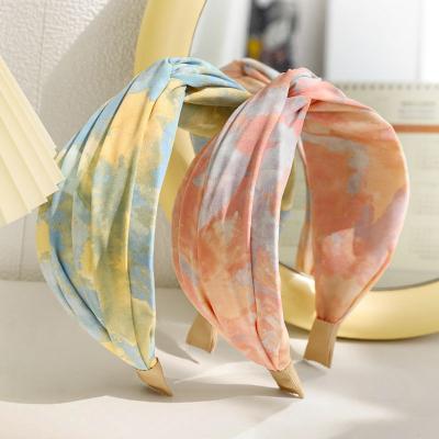 China Fabric Knot Headband for Women 6.5cm Wide Tie Dye Hair Band Non Slip Hair Accessories for sale