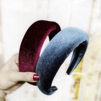 China Velvet Padded Hair Headband 7cm Wide Soft Fabric Women Hair Accessories for sale