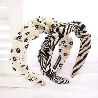 China Fabric Hair Hoop 4cm Wide Small Broken Flower Fold Out Headband for Women Girls Daily Use for sale