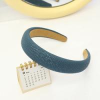 China PU Leather Sponge Headband 3cm Soft Comfortable Hair Band for Women Girls Daily Use for sale