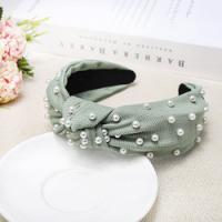 China Wholesale Fabric Knot Pearl Headband for Women 7cm Non Slip Hair Accessories for sale