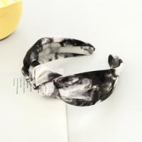China Tie Dyed Fabric Cross Knot Headband for Women 6cm Width 38g Soft Non Slip Hairband for sale