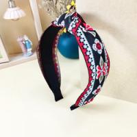 China Fabric Curly Pink Ladies Hair Bands 15 Colors Embroidery Knotted Wide Hairbands 16.5cm for sale