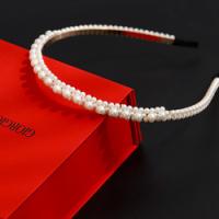 China Luxury Pearl Hairband for Women Elegant Handmade Plastic Pearl Headband for Short Hair Daily Party Use for sale