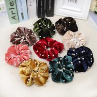 China Wholesale Velvet Pearl Hair Scrunchies 6cm Silk Hair Curling Ribbon for Women Girls for sale