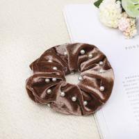 China Wholesale Velvet Pearl Hair Scrunchies 6cm Silk Hair Curling Ribbon for Women Girls for sale