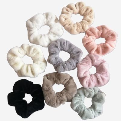 China Plain White Faux Fur Hair Scrunchies 10.5cm Soft Plush Hair Ring for Women Winter Warm for sale