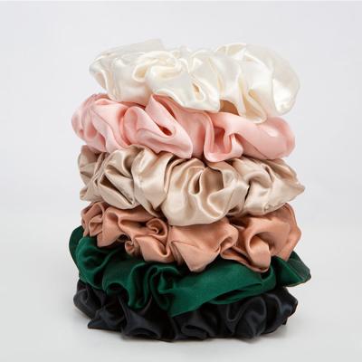 China 100% Pure Mulberry Silk Hair Scrunchies 19cm Oversized Elastic Hair Ties for Women for sale