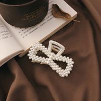 China Elegant Pearl Hair Clip Claw Alloy Electroplate Women Hair Accessories 10cm for sale