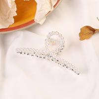 China Pearl Claw Hair Clip Korea Style Alloy Metal Creative Geometric Hairpin for Women 10cm for sale