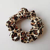 China Leopard Print Stretchy Hair Tie Scrunchie 10cm 3.7g Elastic Hair Band for Women Bulk for sale