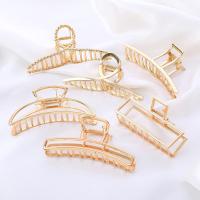 China Gold Plated Alloy Hair Claw Clip Fashion Bobby Pin for Thick Hair 6 Shapes HSTC026 for sale