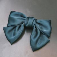 China Wholesale Satin Silk Big Hair Bow Clip 21cmx13cm Women Girls Hair Accessories Handmade for sale