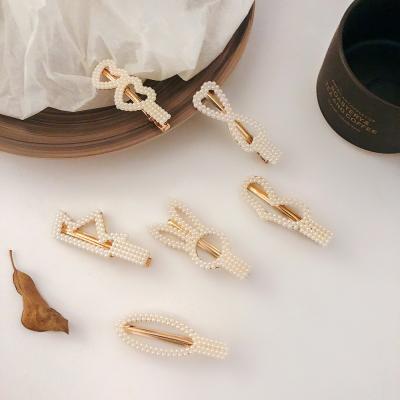 China Silver Pearl Hair Clips for Women 7cm Duck Bill Side Clips Korean Style BB Cute Headdress Accessories for sale