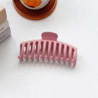 China Acrylic Large Hair Claw Clip 13cm for Thick Hair Matte Keel Shark Plastic Hair Clips Women for sale