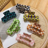 China 3 Inch Checkerboard Hair Claw Clip PVC Metal Strong Grip Hair Accessories for Women for sale