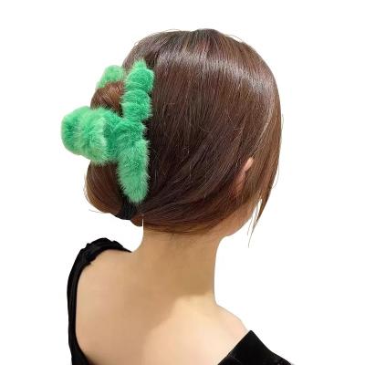 China Plastic Fur Hair Claw Clips for Women 11cm Solid Color Big Trendy Thick Hair Clamp for sale