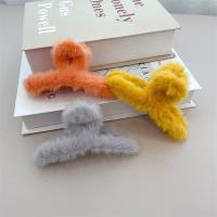 China Plastic Fur Hair Claw Clips for Women 11cm Solid Color Big Trendy Thick Hair Clamp for sale