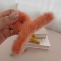 China Plastic Fur Hair Claw Clips for Women 11cm Solid Color Big Trendy Thick Hair Clamp for sale