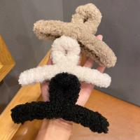 China Faux Fur Hair Claw Clip 13cm Large Size Winter Warm Plush Hair Accessories for Thick Hair for sale