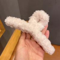 China Faux Fur Hair Claw Clip 13cm Large Size Winter Warm Plush Hair Accessories for Thick Hair for sale