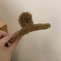 China Korean Lamb Wool Plush Hair Claw Clip for Women 11cm Strong Grip Acrylic for sale