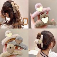 China Fuzzy Fur Heart Shaped Plush Hair Claw Clip 11cm for Women Thick Hair for sale
