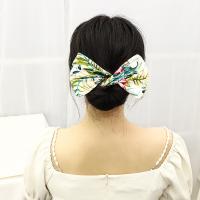 China Adjustable Non Slip Hair Bun Maker 33x10cm Soft Fabric Magic Hair Curler for Women for sale