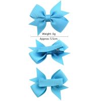 China Solid Color Grosgrain Ribbon Hair Clips Bows Handmade 5.5 cm Alligator Clips for Girls Kids for sale