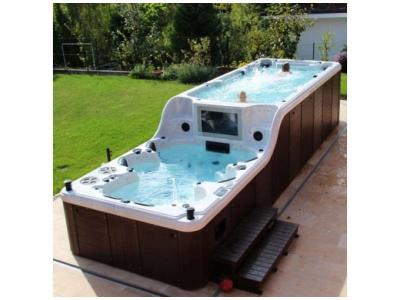 China Multi-Level Tiered Outdoor Swim Spa Hot Tub Bath Tub with Accessories Premium Quality Pool for Relaxation and Recreation for sale