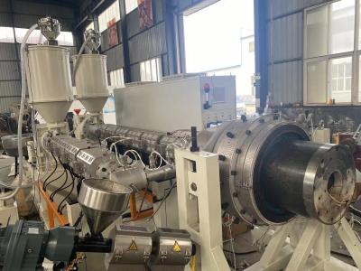 China Three-Layer HDPE Co-Extrusion Water Supply HDPE Pipe Extrusion Line Making Machine for sale