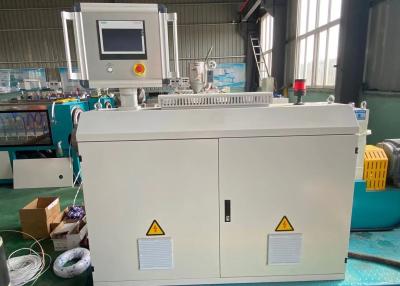 China 250-630mm Single Screw Extruder Machine Water Gas Oil Supply Hose for sale