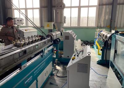 China 160-450mm HDPE PP Water Gas Supply Single Screw Plastic Extruder Machine for sale