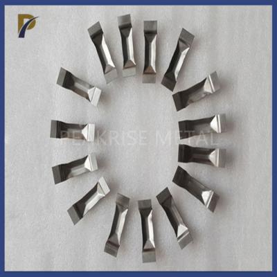 China Flat Bottom Stamped Pure Tungsten Boat for Evaporation 0.2mm 10x100mm for sale