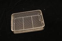 China Reinforced Bottom Support Wire Mesh Basket Food Contact Safe for sale