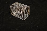 China Anti-Slip Base Design Metal Mesh Basket Suitable For Kitchen Storage for sale