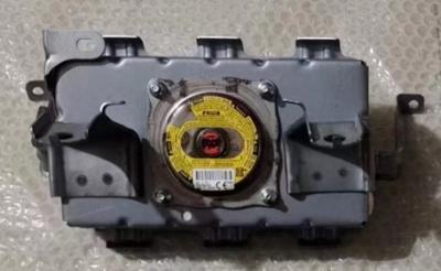 China Toyota 2019 RAV4 Passenger Airbag Assembly Silver 2.5KG Single Explosion for sale