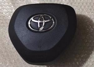 China Toyota 2020 RAV4 Driver Airbag Assembly 2.5KG Black Double Explosion for sale