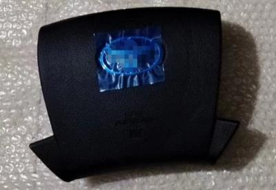China New Original Driver Airbag Assembly for Toyota Reiz (2005-2009) with Dual-Stage Inflator and Black Cover for sale