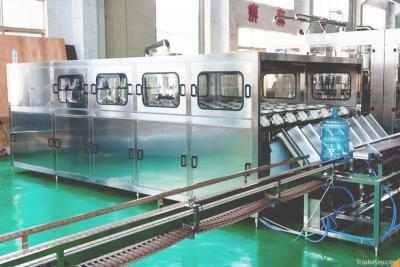 China 2500*1200*1800mm 5 Gallon Filling Machine 100-1000 Bottles/Hour for sale
