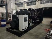 China 1500kva Diesel Generator with Cooling Fins and Cummins Engine 1200kw Power Output for sale