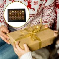 China 24 Cavities Custom Chocolate Sweet Gift Boxes Packaging With Window for sale